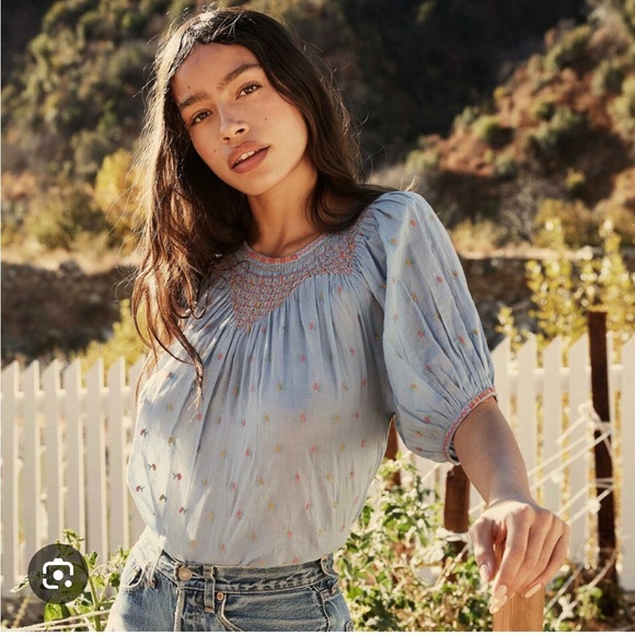 Doen | Tops | Doen Amna Top Ciel Carnation Embroidery | Poshmark